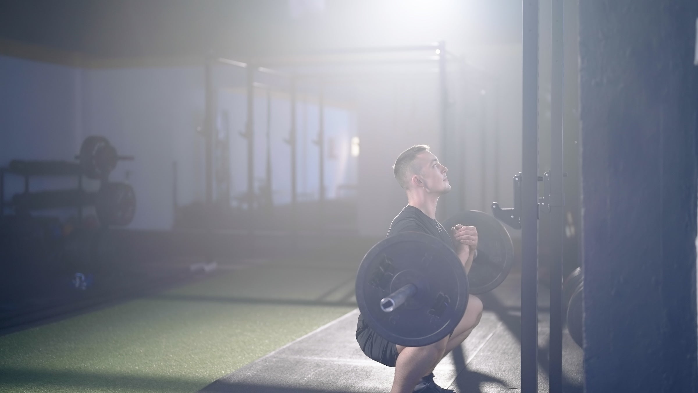 How to Do Zercher Squats: Form, Benefits, Variations – REP Fitness UK
